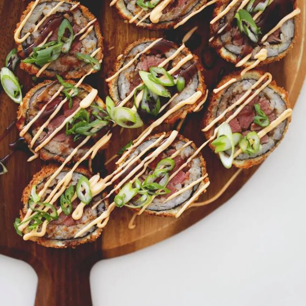 Maki frit au tataki de filet mignon | Sushi à la maison