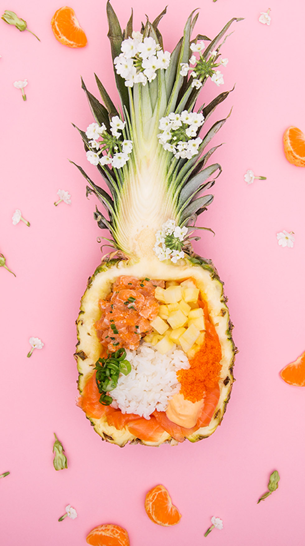 Le saumon dans l’ananas | Sushi à la Maison